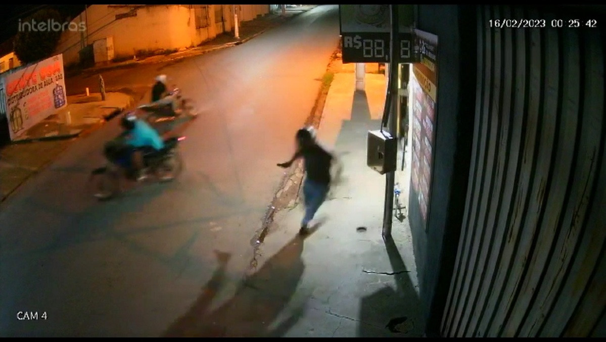 Policial reage à tentativa de roubo e recebe bandidos a tiros em VG ... Policial reage à tentativa de roubo e recebe bandidos a tiros em VG ...